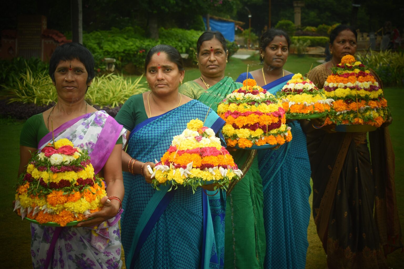 Bathukama Veduka – Shilparamam